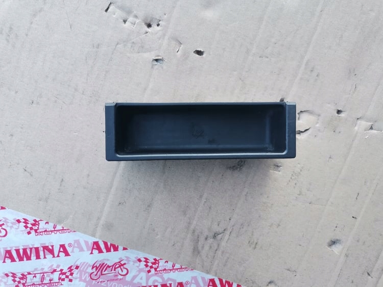 Wkład popielniczki Schowek przód BMW e46 - 11826500348 - oficjalne ...