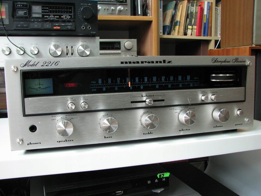 Купить СТЕРЕОРЕСИВЕР MARANTZ 2216 - ГАРАНТИЯ: отзывы, фото и характеристики на Aredi.ru (9605243998)
