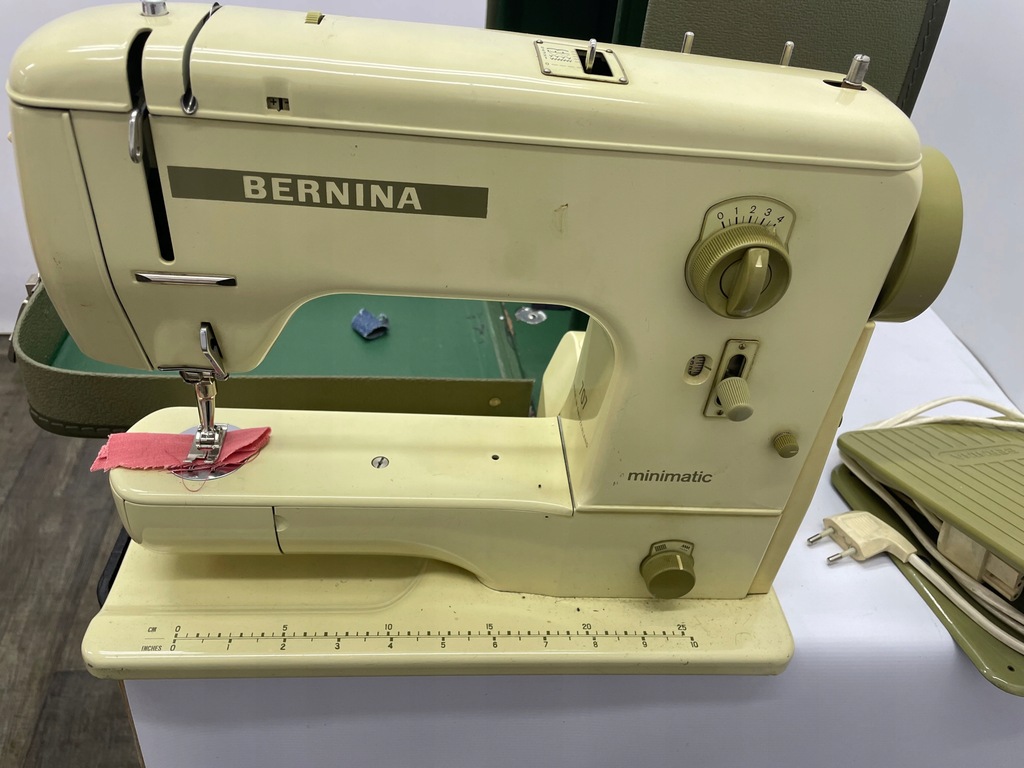 Maszyna do szycia bernina minimatic - 12530447212 - oficjalne archiwum Allegro