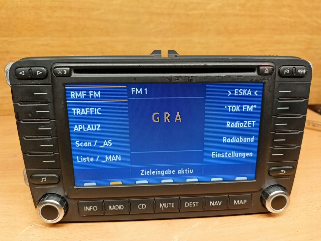 RADIO NAWIGACJA VW TOURAN I 1T0035194A + KOD - 13650379760 - oficjalne archiwum Allegro