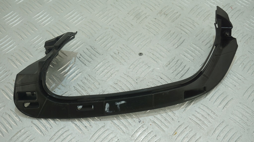 VOLVO XC 60 II MOCOWANIE KOŃCÓWKI TŁUMIKA - 10642888702 - oficjalne ...