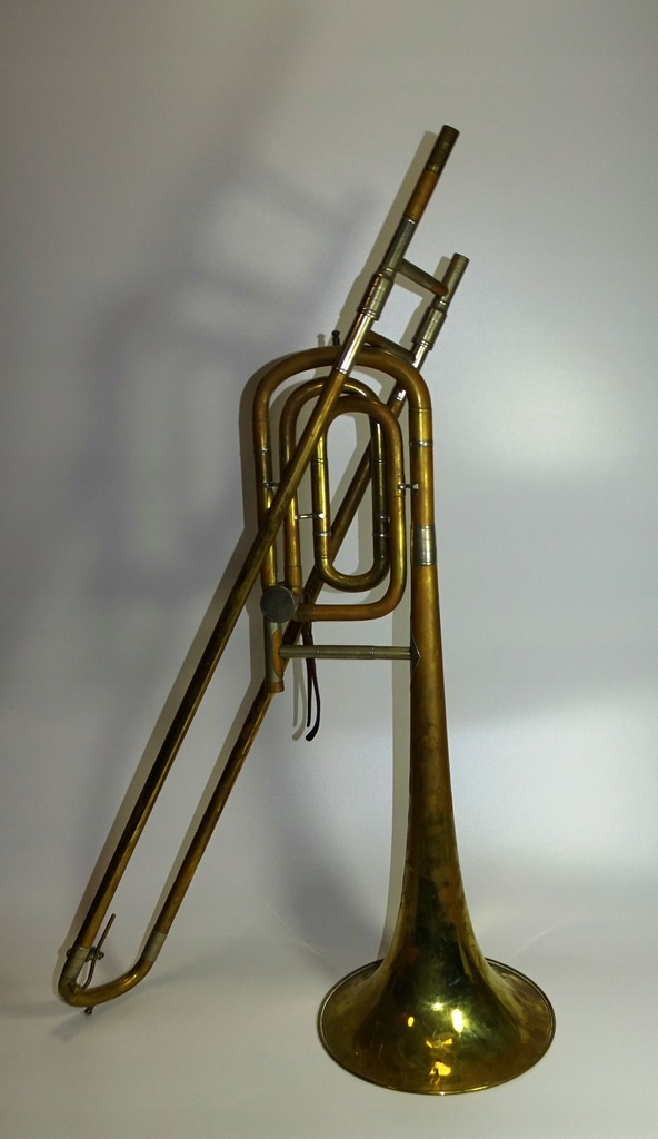 Stary puzon basowy? do gry kolekcji lub dekoracji - 10830317307 ...