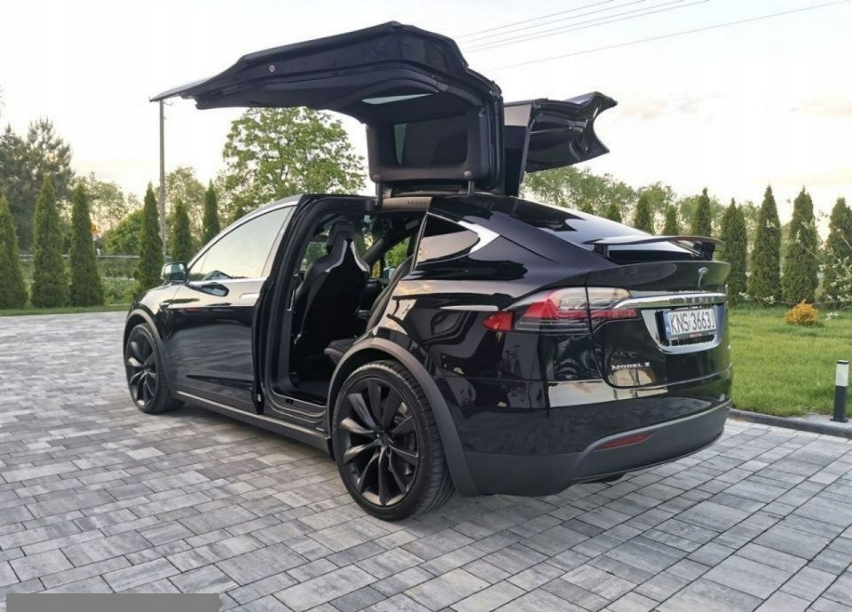 Tesla Model X Signature - 11722152954 - oficjalne archiwum Allegro