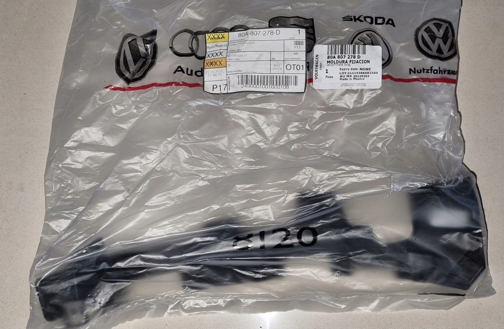 Listwa mocująca zderzaka prawa AUDI Q5 80A807278D - 12614666494 ...