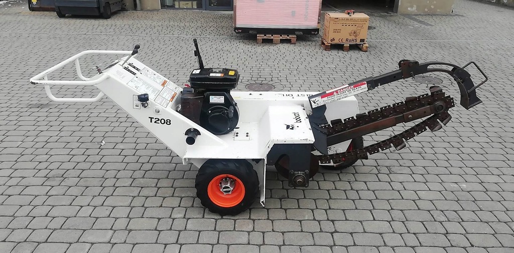 Koparka łańcuchowa do rowów Trencher BOBCAT T208 - 13198728572 ...