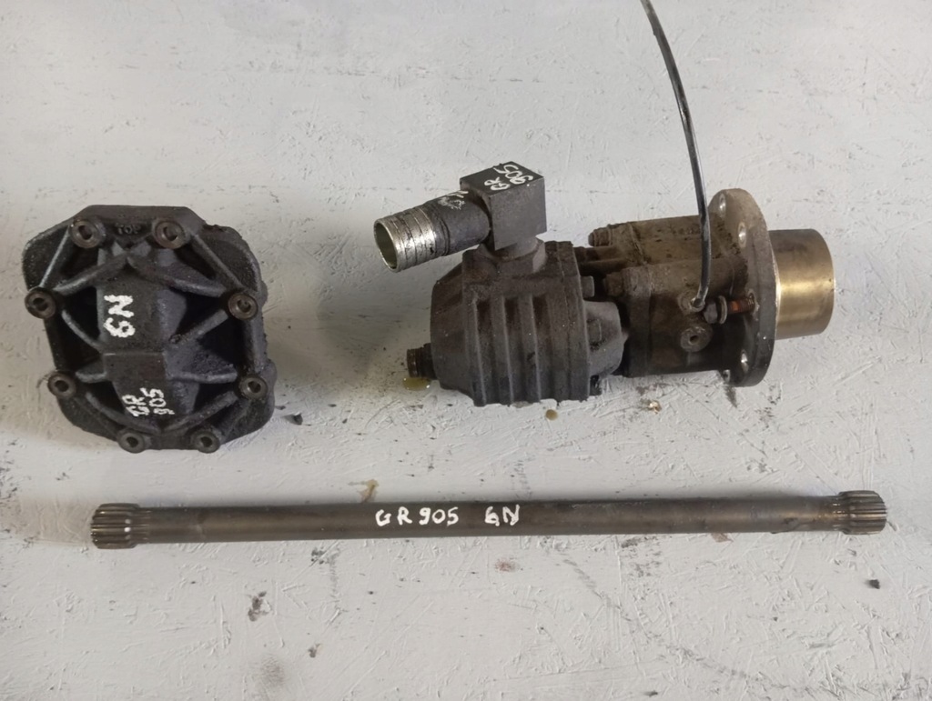 PRZYSTAWKA ODBIORU MOCY SCANIA GR 905 - 15345050213 - oficjalne ...