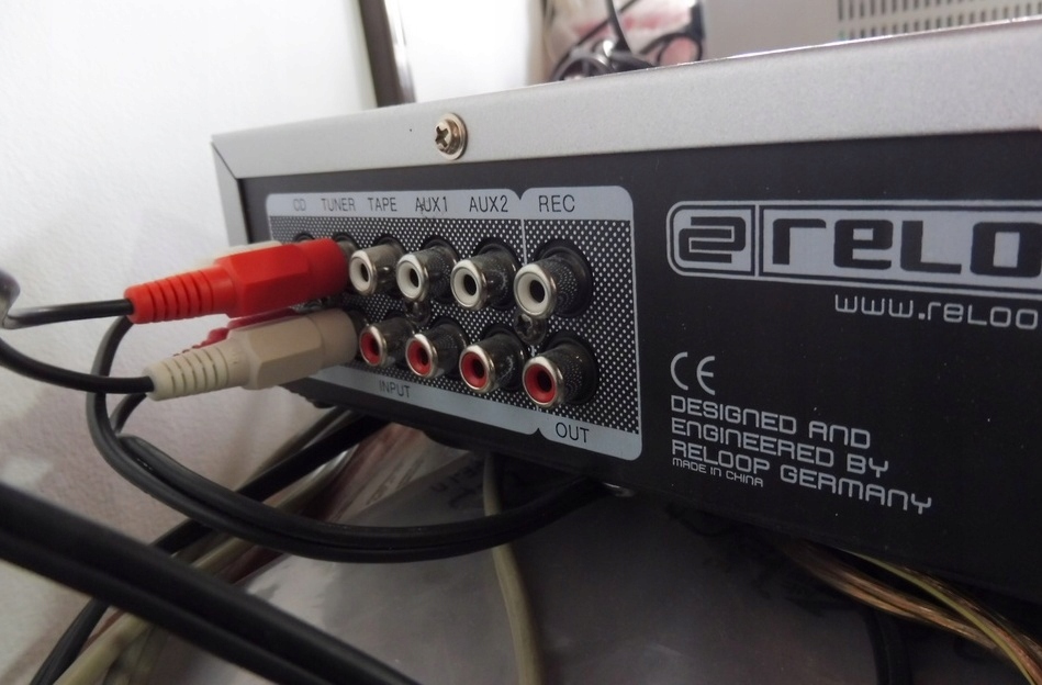 Купить Стереоусилитель RELOOP HA-200 2 x 120 Вт: отзывы, фото и ...