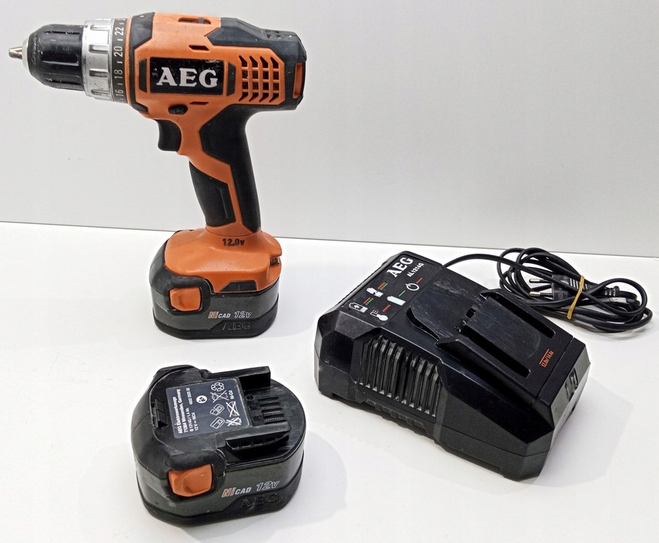 Wiertarko wkrętarka AEG BS12G 2 x aku ladowarka P - 12589205951 ...