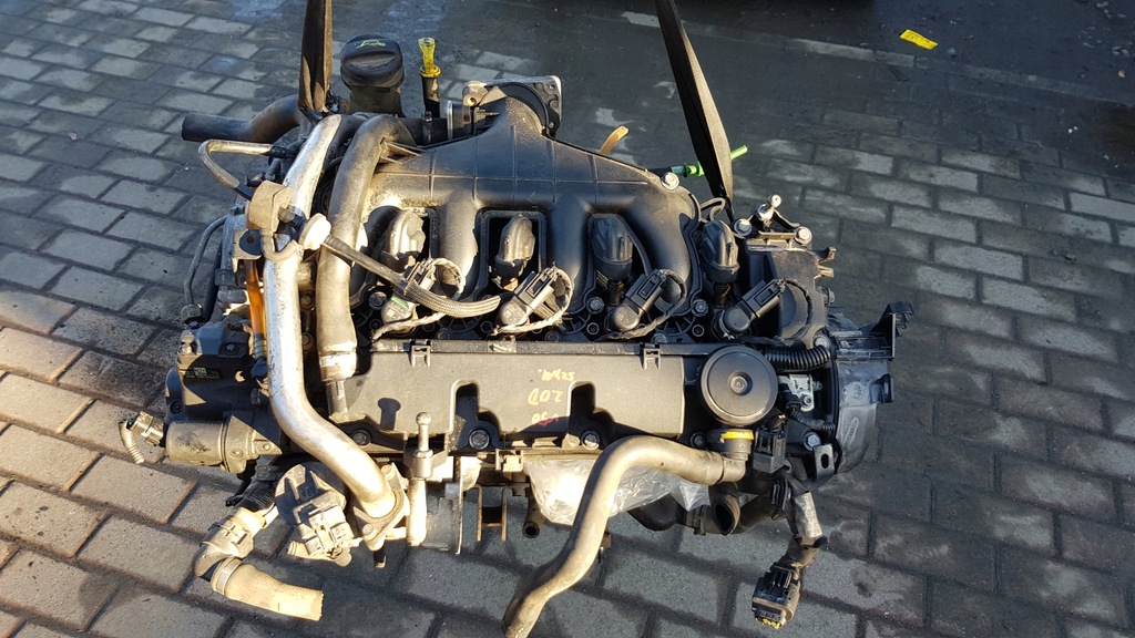 SILNIK VOLVO V50 2.0 D 136KM - 13178613430 - oficjalne archiwum Allegro