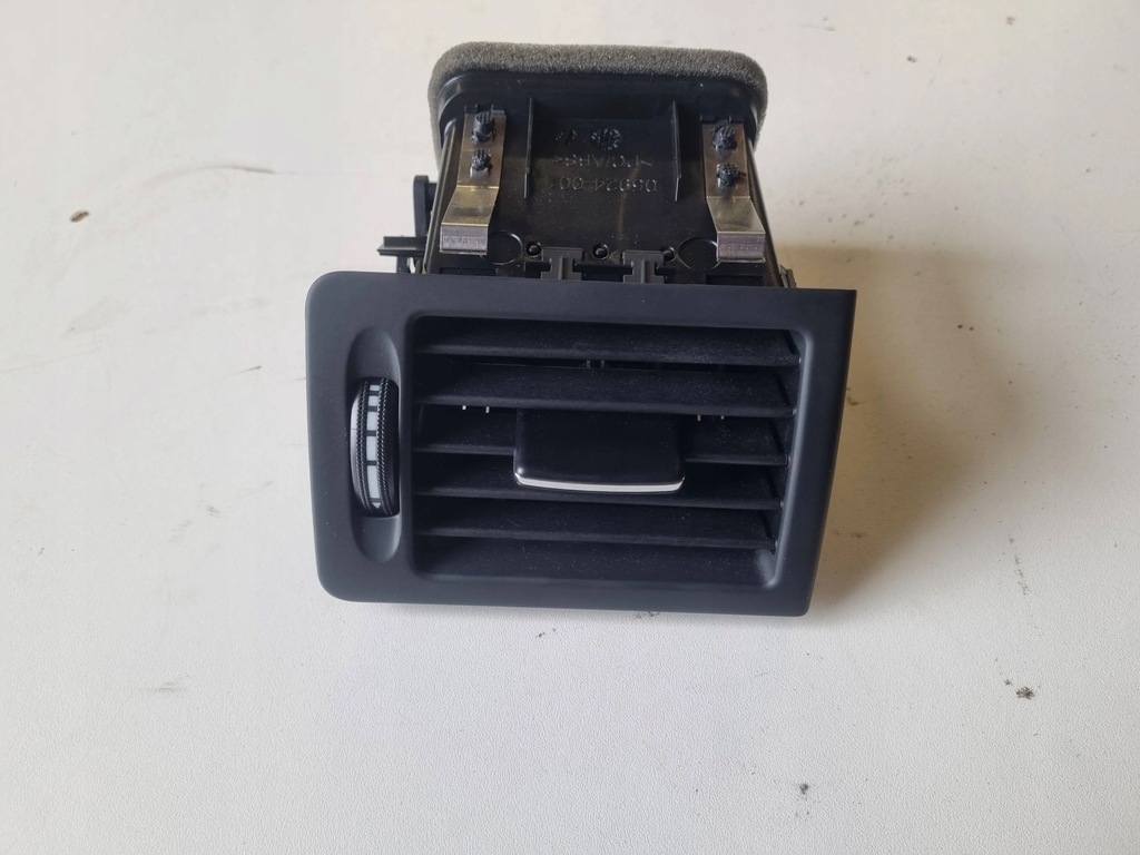 MERCEDES W204 KRATKA NAWIEWU PRAWA A2048300854 - 13859627912 ...