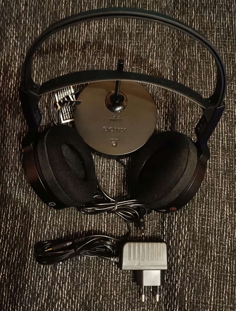 Słuchawki bezprzewodowe wokółuszne Sony TMR-RF810R - 12358519502 ...