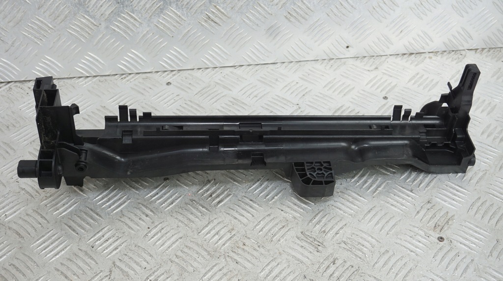 MERCEDES W205 MOCOWANIE CHŁODNIC A0995042418 - 9840338829 - oficjalne ...