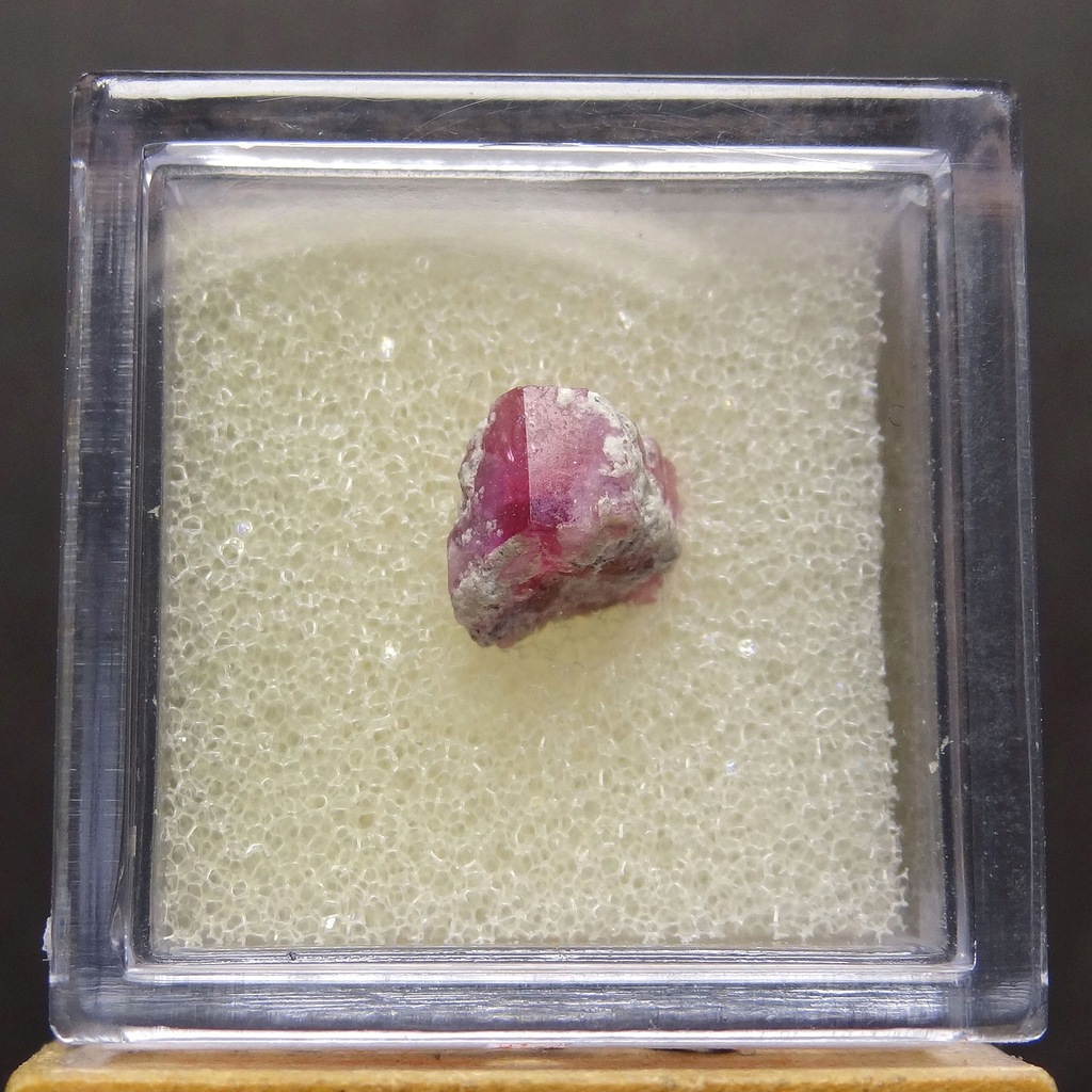 M143- BIXBIT CZERWONY BERYL TN BOX - Utah, USA - 12809042185 ...