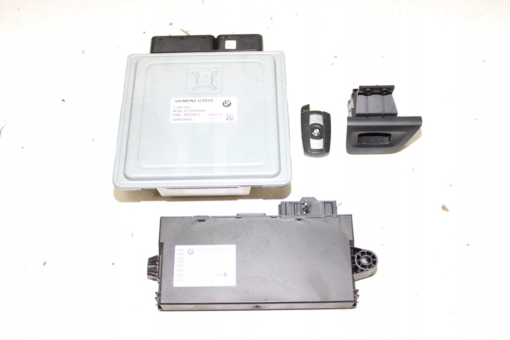 BMW E92 E90 320I E87 KOMPUTER SILNIKA ZESTAW STARTOWY 2.0i N43 7583225 ...