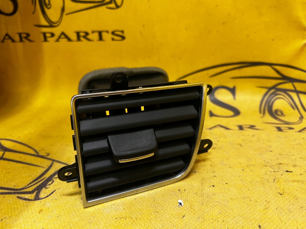 KRATKA NAWIEWU NAWIEW ŚRODEK ŚRODKOWA PRAWA PRAWY AUDI A8 D4 4H ...