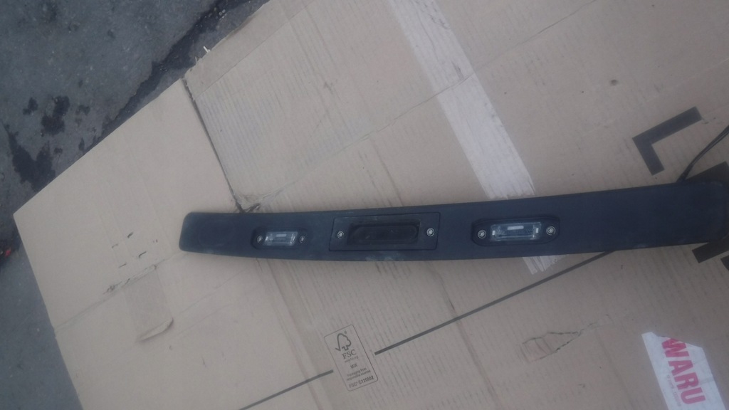 BLENDA OŚWIETLENIE REJESTRACJI VOLVO XC60 LIFT - 8054158106 - oficjalne ...