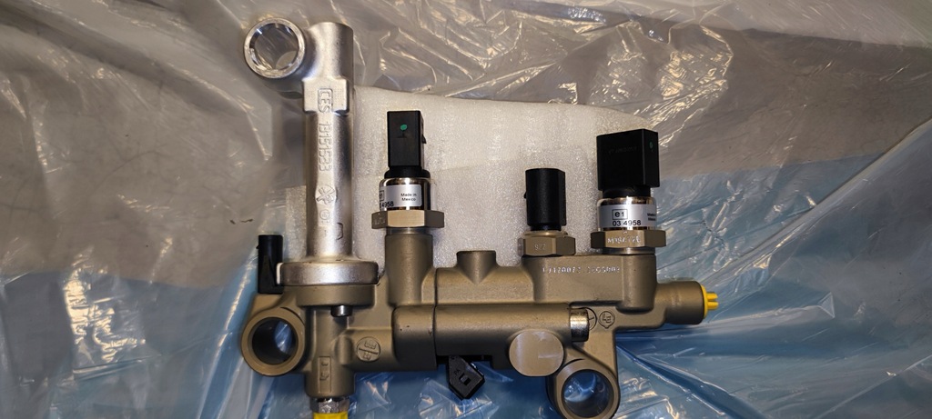 MARCEDES ACTROS MP3 DOZOWNIK ADBLUE A0001404139 - 13350061342 ...