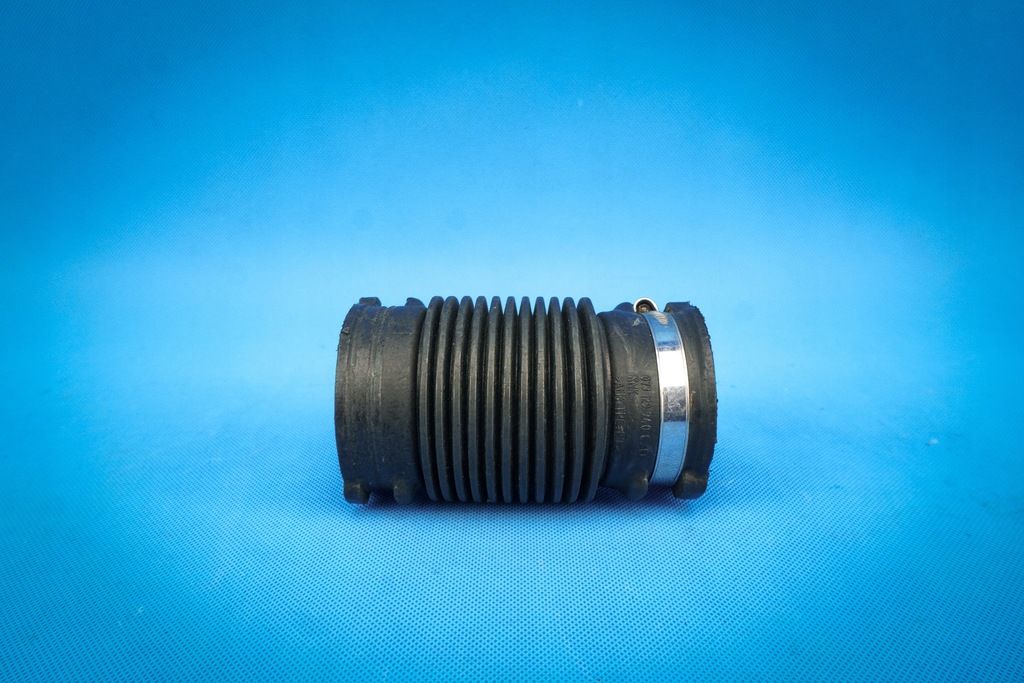 Rura ssąca powietrza Audi S6 S7 079129740D - 11743457336 - oficjalne ...