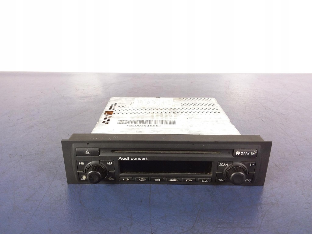 AUDI A3 8L LIFT RADIO 8L0035186G - 13567474835 - oficjalne archiwum Allegro