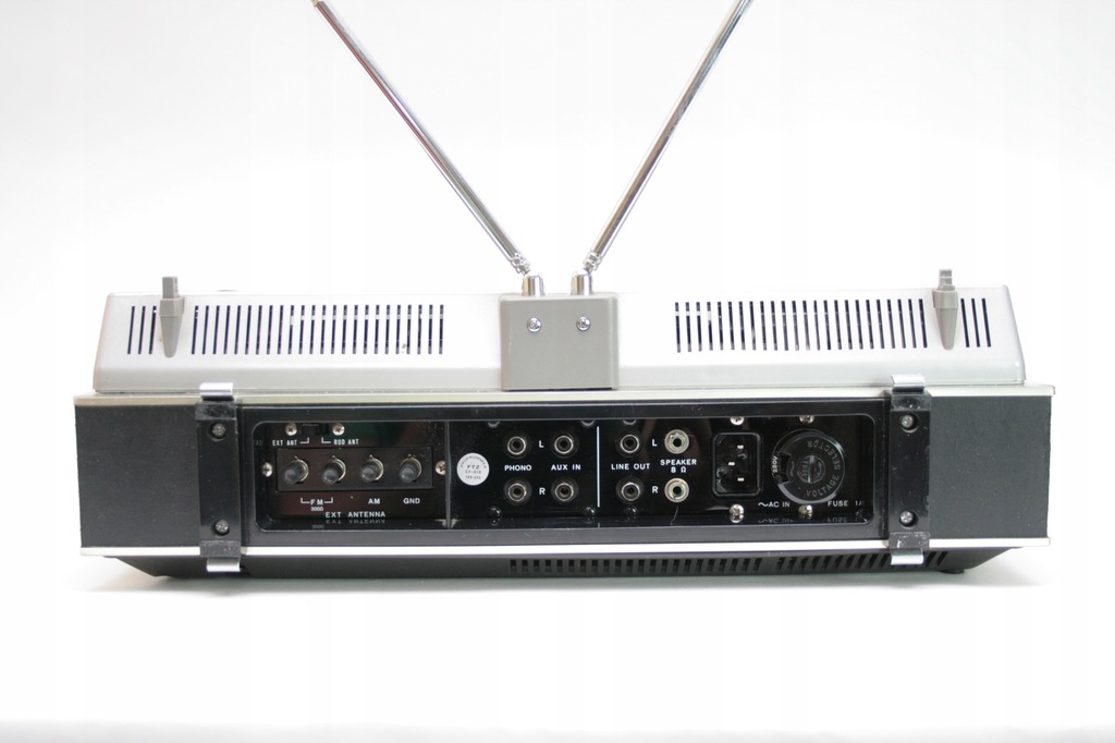 Amplituner Magnetofon SONY CF-610 - 8886450981 - oficjalne archiwum Allegro