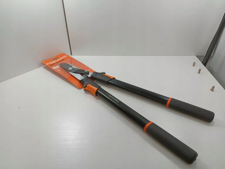 NOZYCE TELESKOPOWE FISKARS L13 - 12621110658 - oficjalne archiwum Allegro