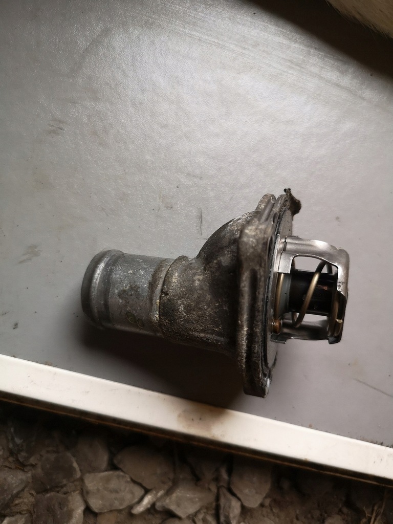 Obudowa termostatu Nissan Micra k11 1.0 110604F100 - 12737863324 ...