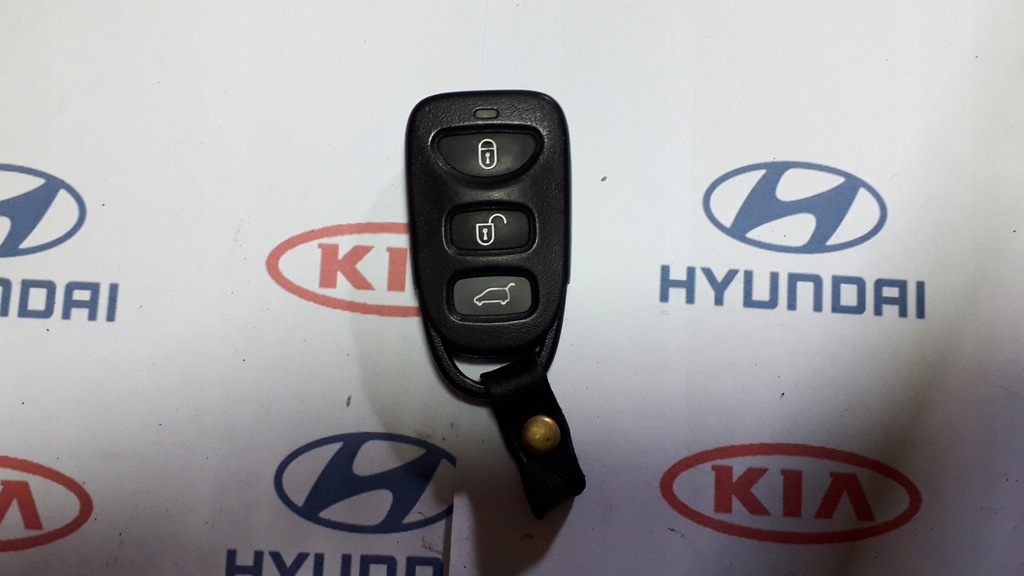 KIA CARENS III 06-12 PILOT CENTRALNEGO ZAMKA - 12651580240 - oficjalne archiwum Allegro