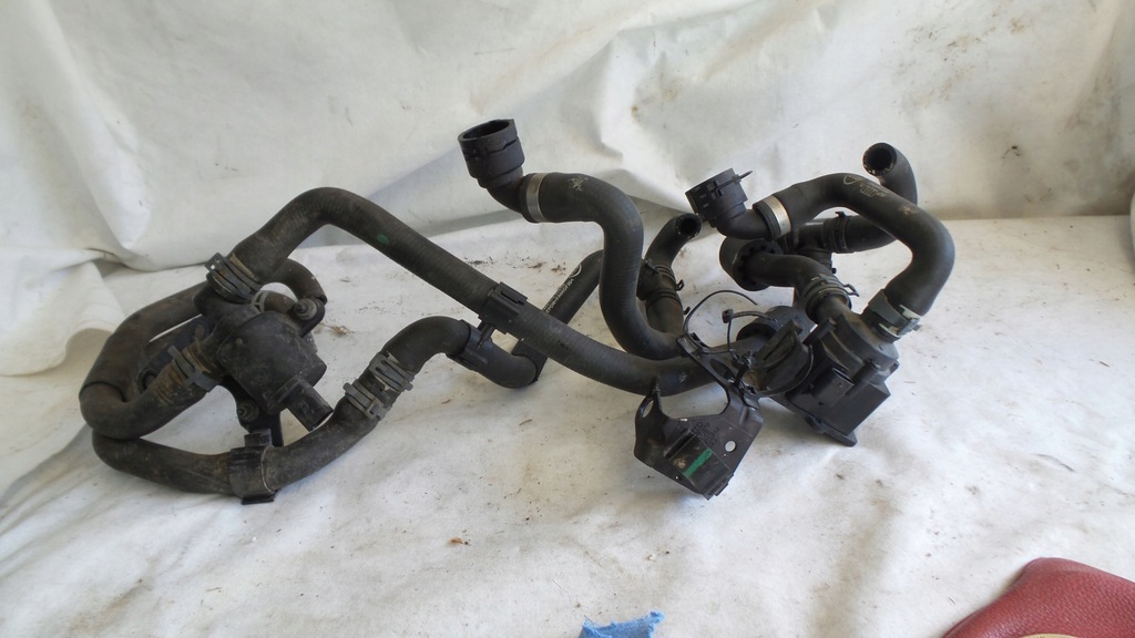 ELEKTROZAWÓR WODY 4H0121671D PRZEWOD AUDI A4 B8 8K - 13499048492 ...