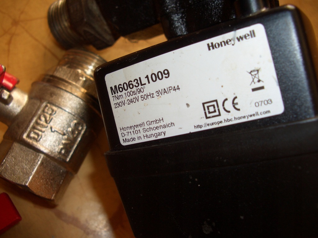 Siłownik z zaworem M6063L1009 HONEYWELL (mocny7Nm) - 12657846814 ...