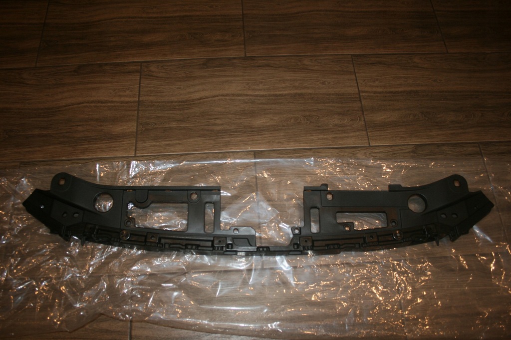 Mazda 3 2017-18r nakladka grilla B63B-50717 - 8455990258 - oficjalne archiwum Allegro