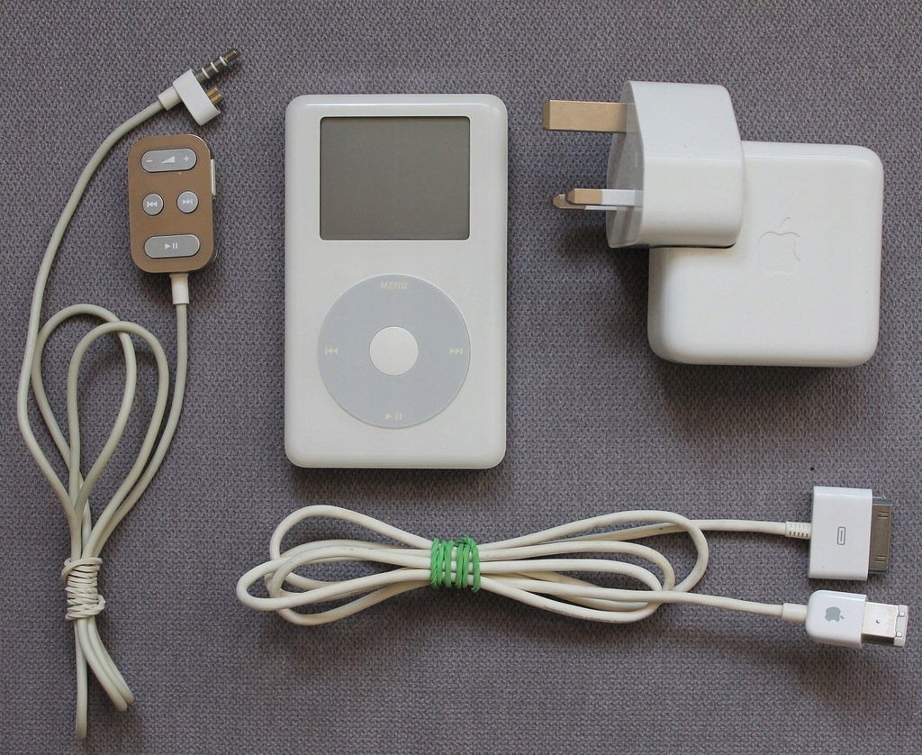 Apple Ipod Classic 4th gen A1059 20GB Super Zestaw - 14324880442 ...