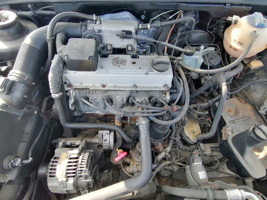 VW GOLF III PASSAT B4 2.0 8V SILNIK AGG goły - 8522820832 - oficjalne ...
