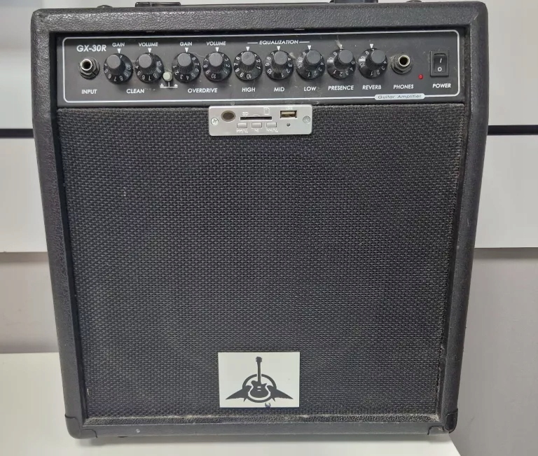 WZMACNIACZ GITAROWY GX-30R - 14818981875 - oficjalne archiwum Allegro