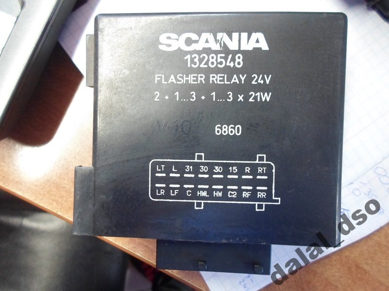 PRZEKAZNIK MODUL KIERUNKOWSKAZOW SCANIA 1328548 - 8244487548 ...