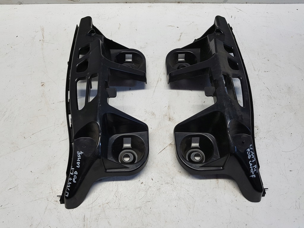 MERCEDES W117 ślizg lewy prawy tył mocowanie - 12737055297 - oficjalne ...