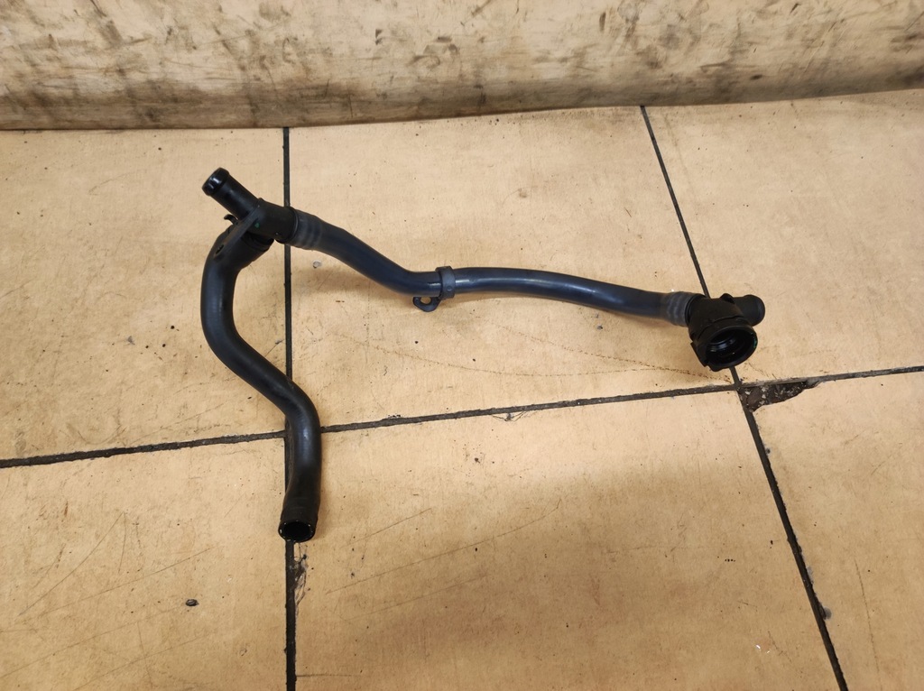 Wąż przewód wody Audi A1 II 82A 2.0 TFSI - 14802297355 - oficjalne ...