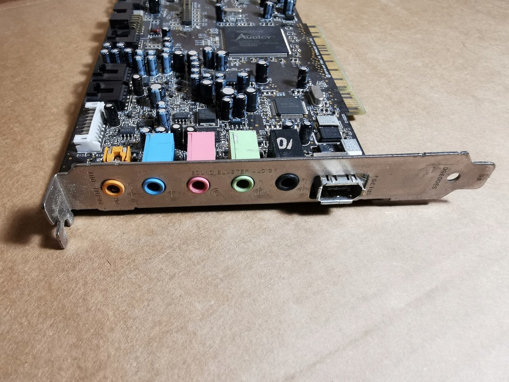 Купить Sound Blaster Audigy SB1394 EAX Advanced HD SB0230: отзывы, фото ...