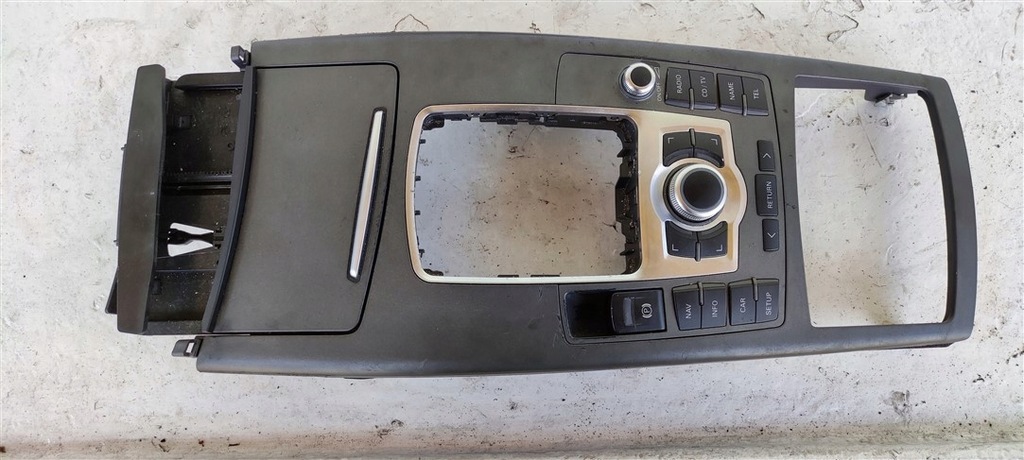 TUNEL PANEL MMI SCHOWEK POPIELNICZKA AUDI A6 C6 - 14022606657 ...