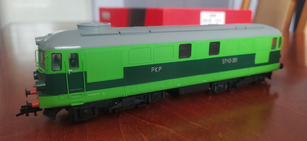 MTB Lokomotywa spalinowa ST43 381 PKP H0 - 14058777234 - oficjalne archiwum Allegro