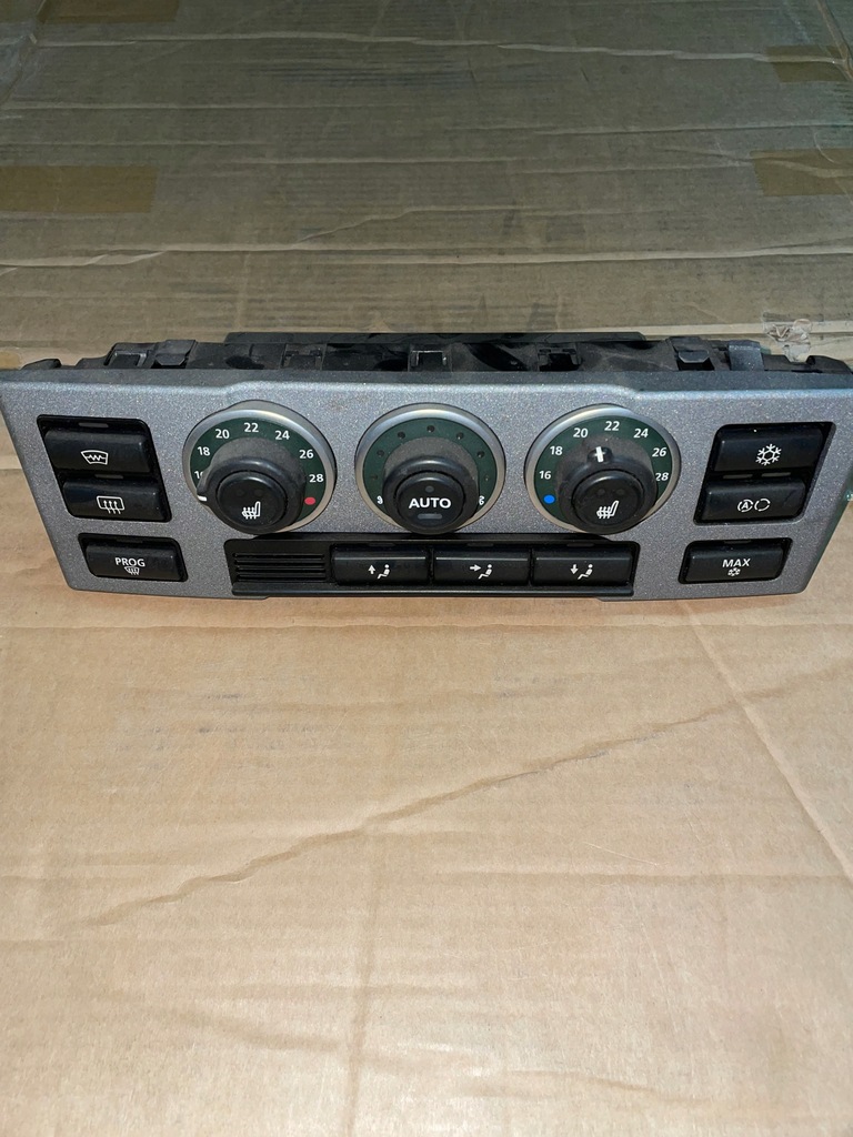 PANEL NAWIEWU KLIMATYZACJI RANGE ROVER L322 - 12834703818 - oficjalne ...