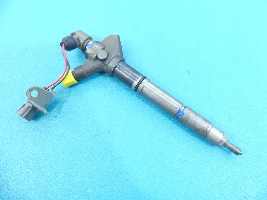 WTRYSKIWACZ TOYOTA RAV4 III 23670-26011 2.2 D-CAT - 13586018400 ...