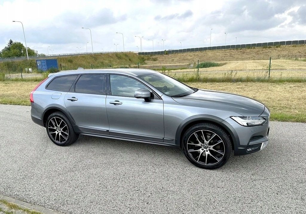 Volvo V90 Cross Country 4x4 V90 CROSS COUNTRY ... - 13941867452 ...