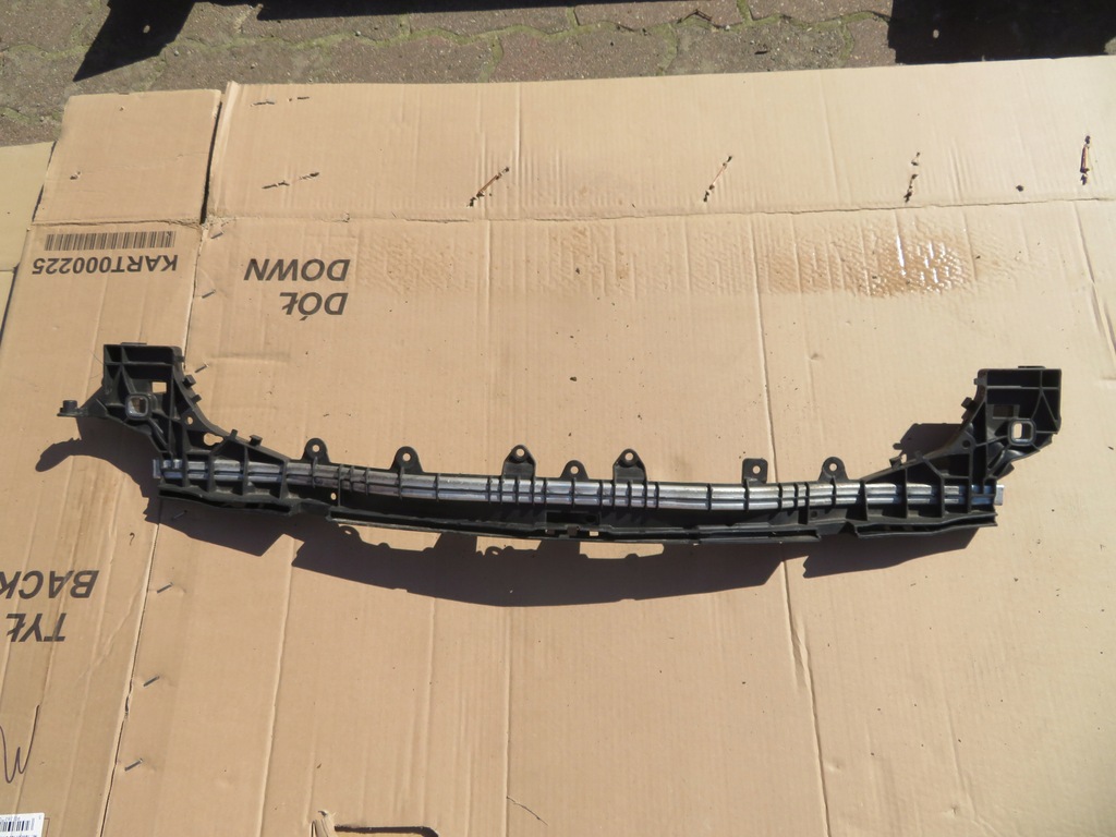 MERCEDES C KLASA W205 14-18R PAS PRZEDNI GÓRNY - 14210444477 ...