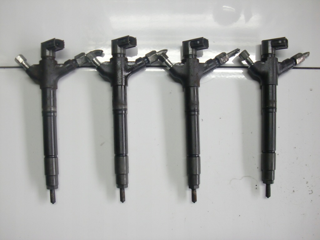 TOYOTA AVENSIS T27 2.0 D4D WTRYSKI 23670-0R100 - 13528447639 ...