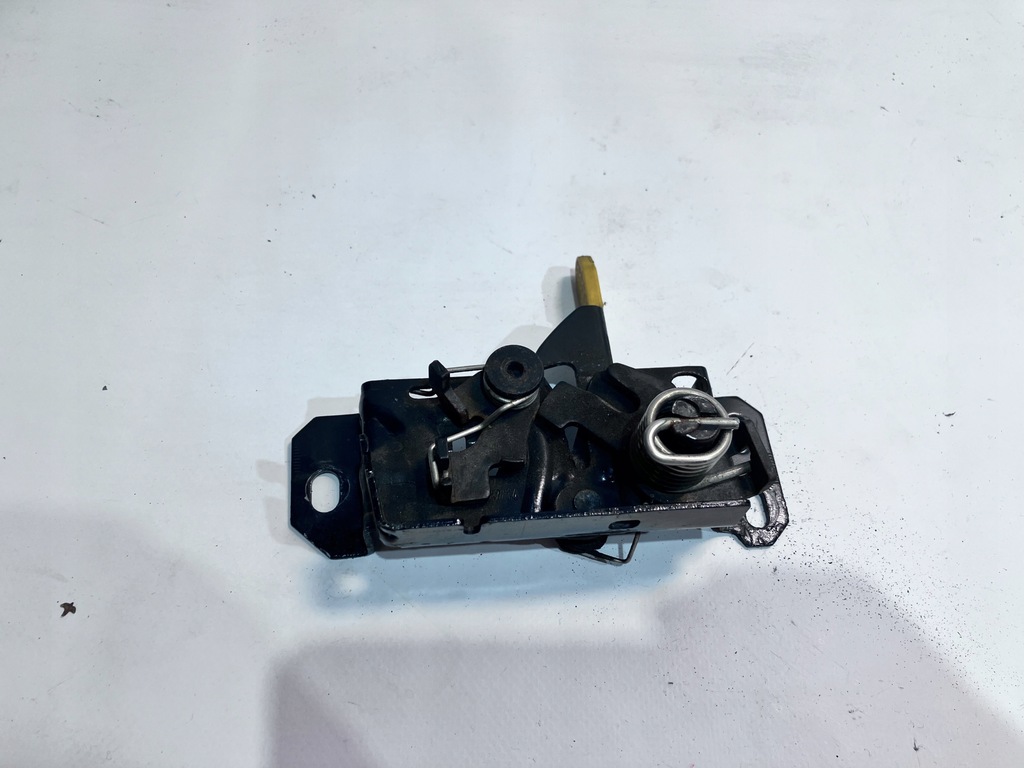 ZAMEK MASKI A KLASA W176 1.5 CDI A2468800460 - 13229914675 - oficjalne ...