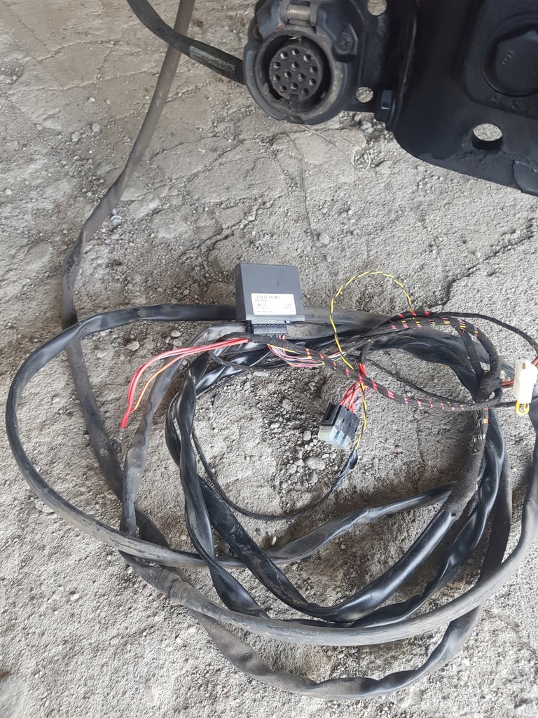 Hak holowniczy VW Crafter Sprinter 906 blaszak - 12593148422 - oficjalne archiwum Allegro