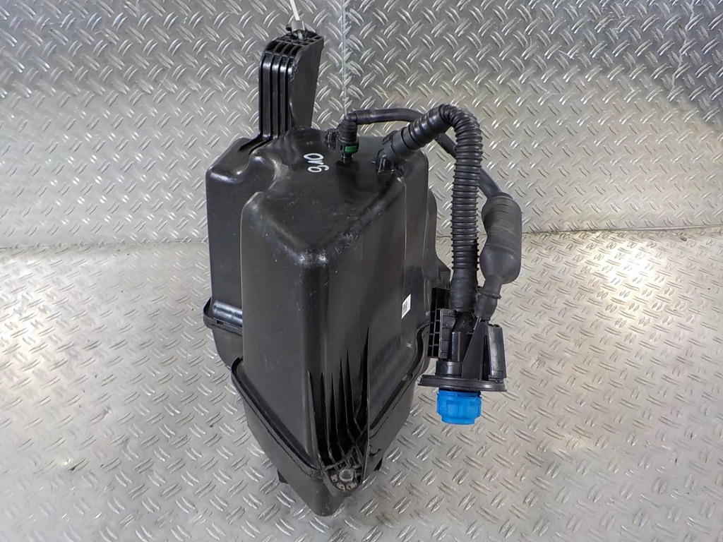 Mercedes-Benz Sprinter 910 19- ZBIORNIK ADBLUE - 14066931145 ...