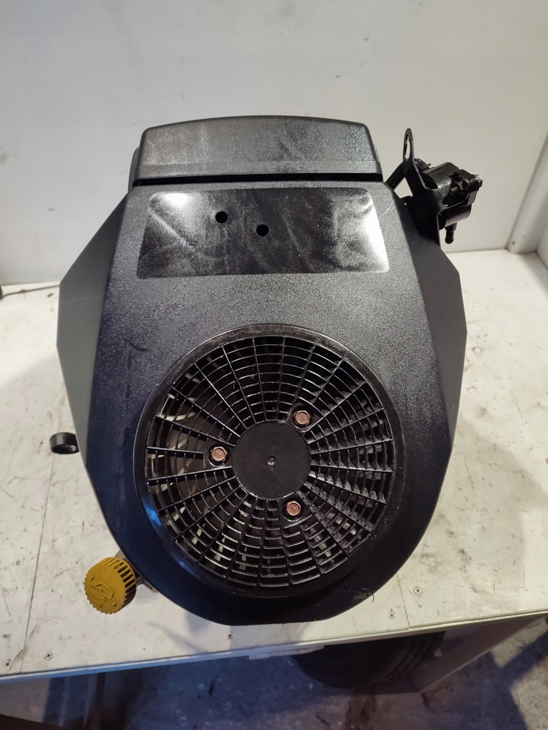 Silnik Kawasaki FH500V 18 KM traktorek kosiarka John Deere LTR180 ...