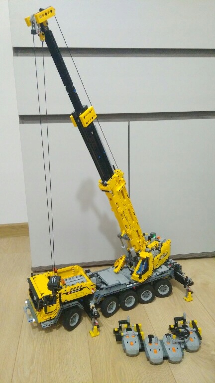 Lego Technic 42009 Ultimate Full RC 8 sil, 83cm - 7747117704 ...