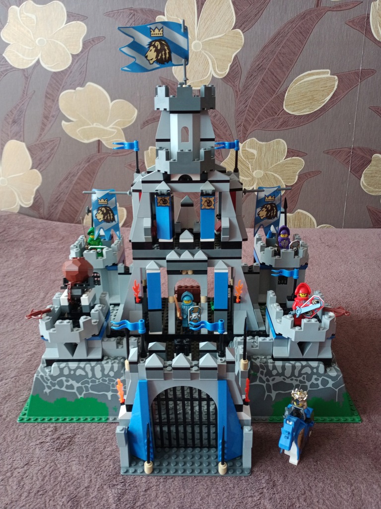 LEGO CASTLE 8781 KNIGHTS KINGDOM CASTLE OF MORCIA - 12554587701 ...
